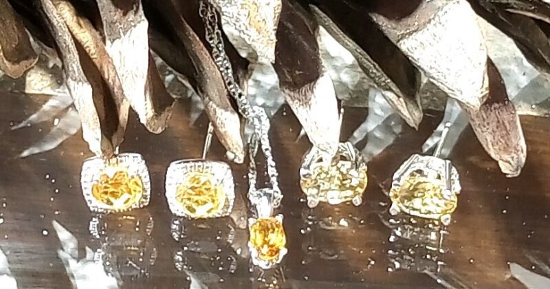 November Birthstones: Topaz & Citrine – Parkville Jewelers